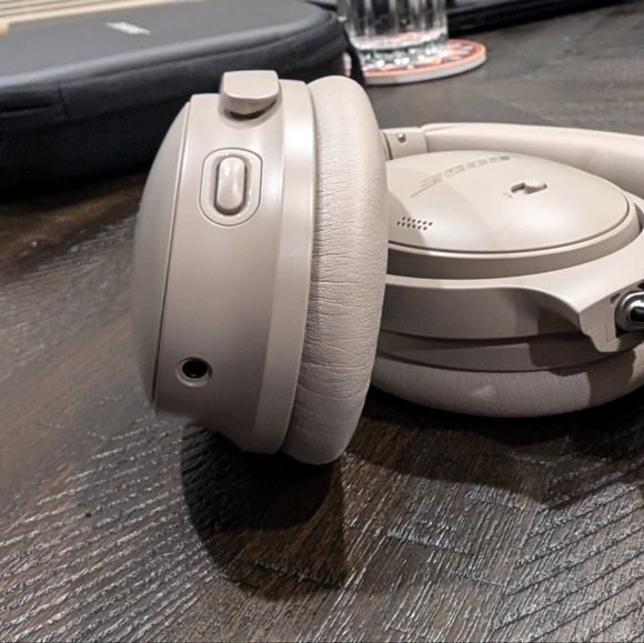 Bose | Headphones | Bose Quietcomfort 223 Headphones In Sandstone ...